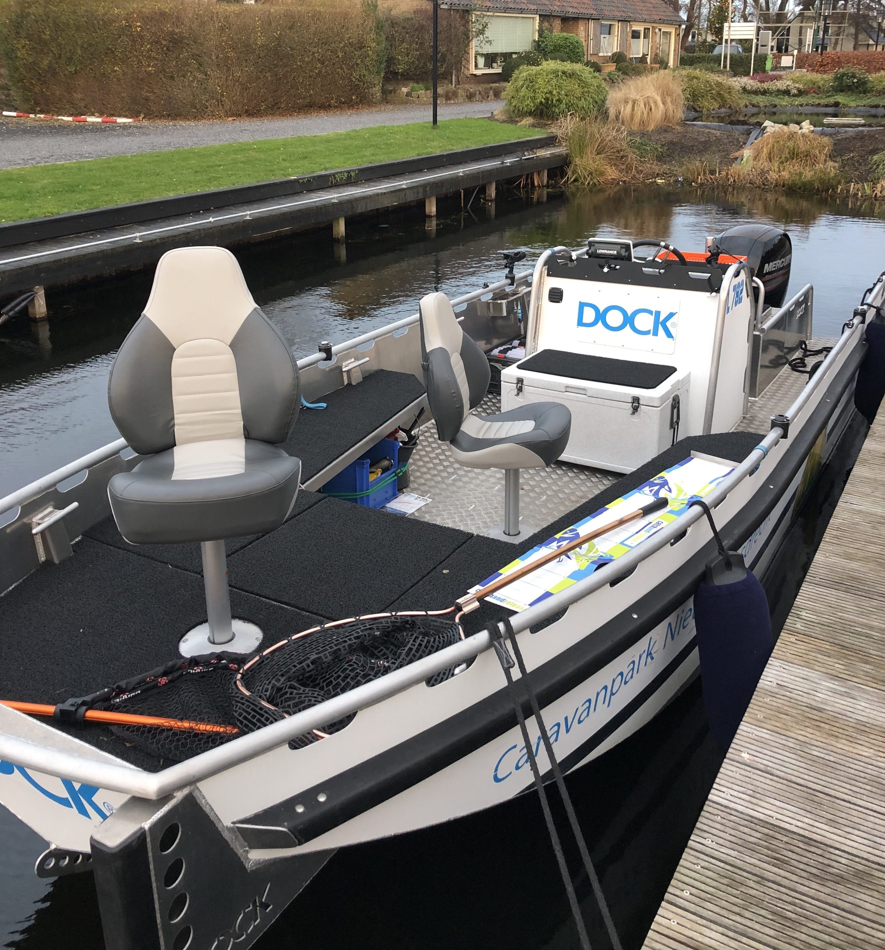 de visboot - visgids Loosdrecht om te snoeken, snoekbaarsen en baarsen